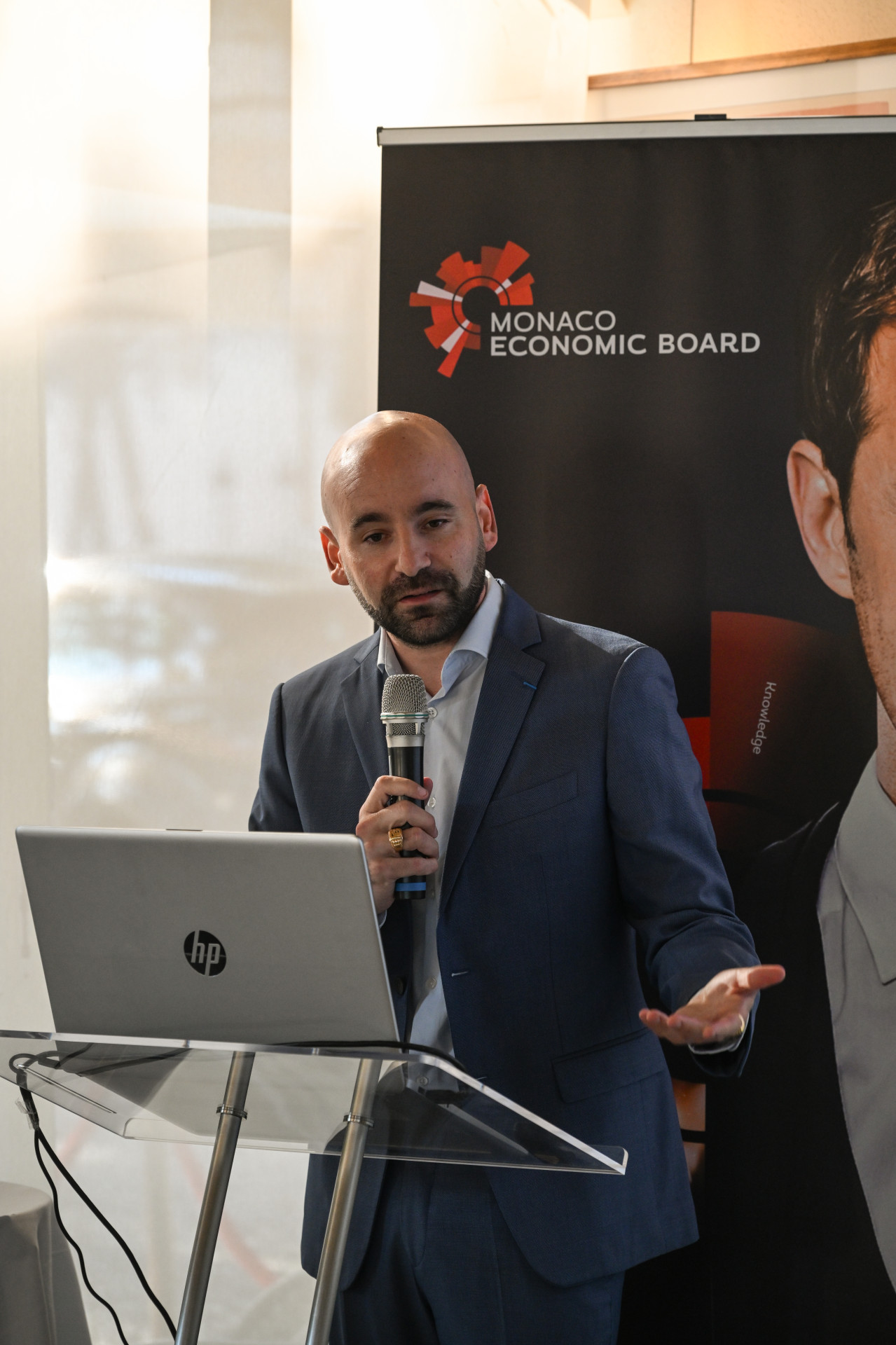 Christophe Barraud analyse la situation macroéconomique sur ses trois ...